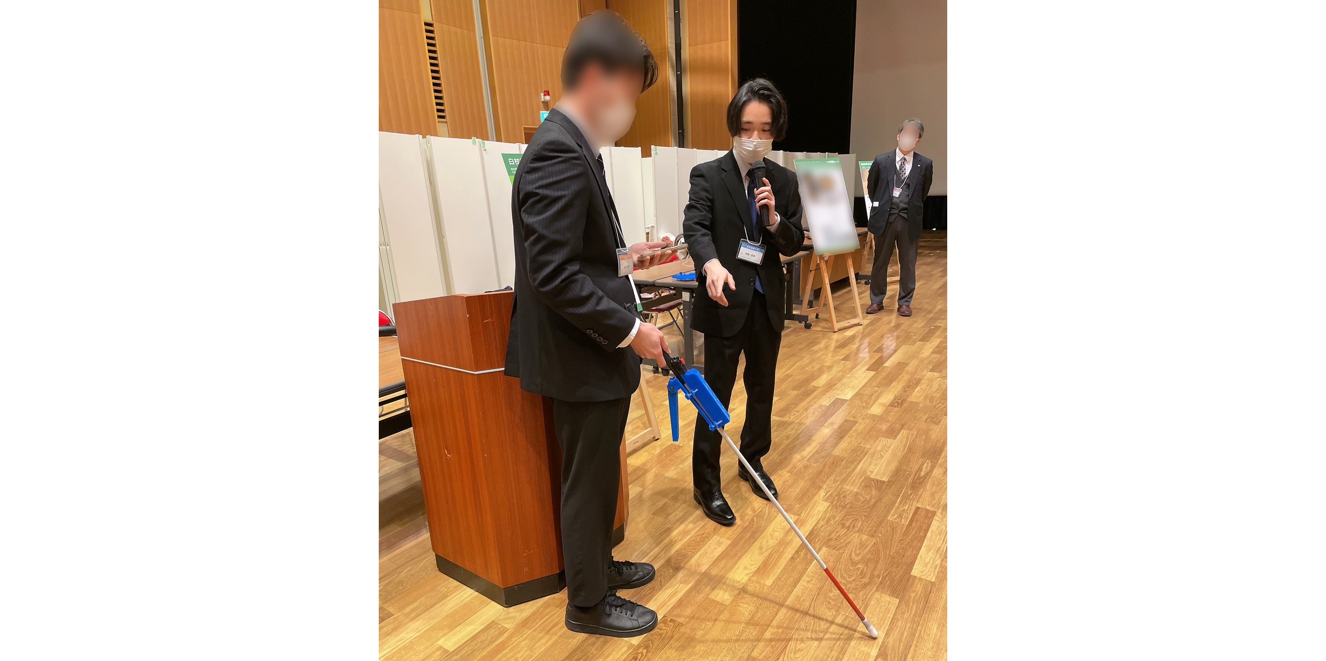 視覚障害者向け白杖装着用電子コンパスの登壇発表を行いました | MIYAKOSHI Yuki